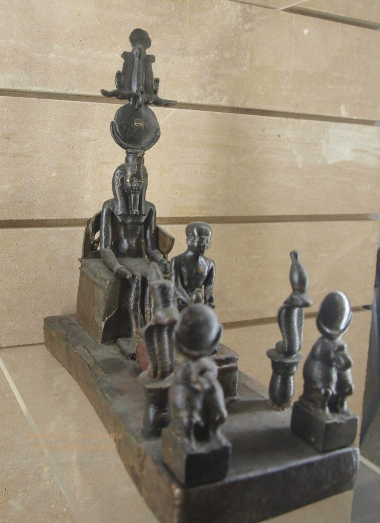 Osiris Luna - Amigos de la Egiptología